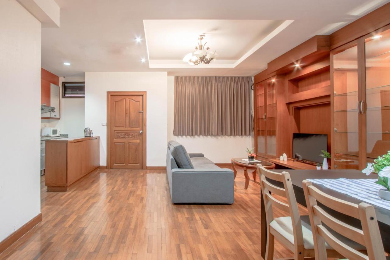 TEJA LAKE VIEW APARTMENTS BANGKOK - FROM $59 - ACCOMMODATION IN SATHORN